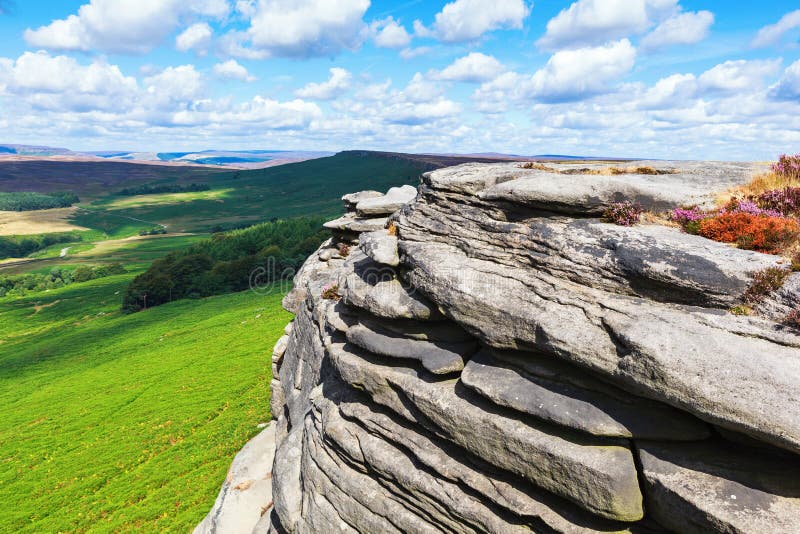 Stanage Edge, Peak District. UK Stock Photo - Image of district, moor ...