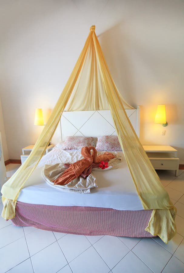 Standard Hotel Room in Sol Cayo Guillermo. Stock Image - Image of house ...