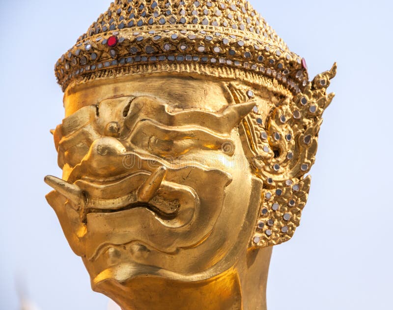 Kinnara in Wat Phra Kaew stock afbeelding. Image of godsdienst - 130530155 Kinnara in Wat Phra Kaew stock afbeelding. Image of godsdienst - 130530155