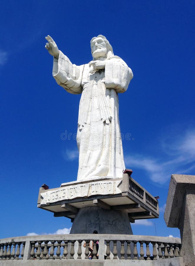 Jezus Christus Standbeeld in Nicaragua Redactionele Stock Foto - Image ...