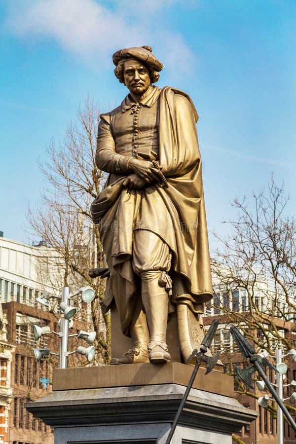 Standbeeld Van Rembrandt, Amsterdam, Nederland Stock Afbeelding - Image ...