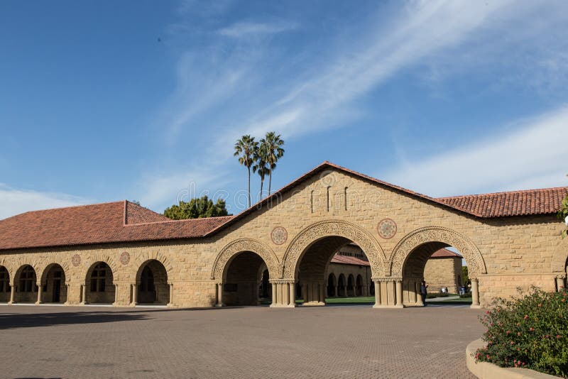 Stanford University Building Editorial Image - Image of column, hall ...