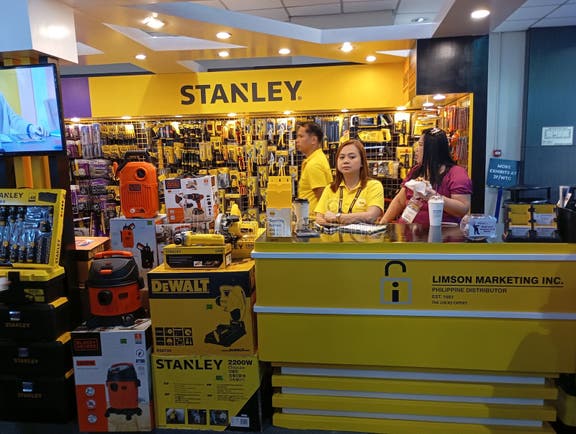 Stanley at Philconstruct Expo in Pasay, Philippines Editorial Image ...