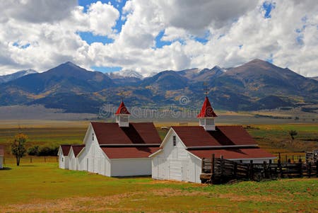 Stanton Farm stock image. Image of fall, cupolas, grazing - 27598179