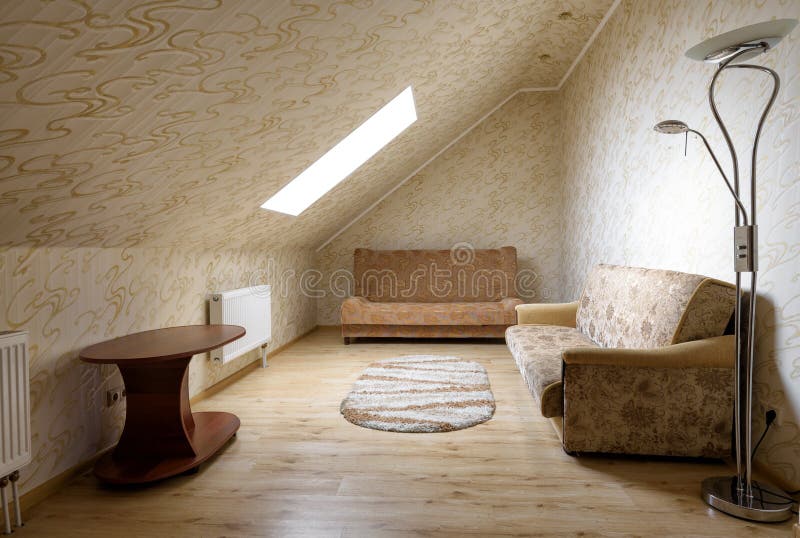 Stanza Accogliente Per Pregare Con L'affresco Di Tema Della Bibbia Sul ...