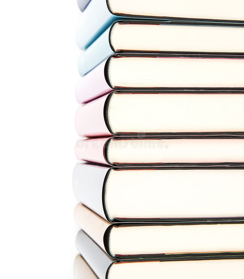 Stapel Broschüren stockfoto. Bild von hintergrund, studie - 7617880