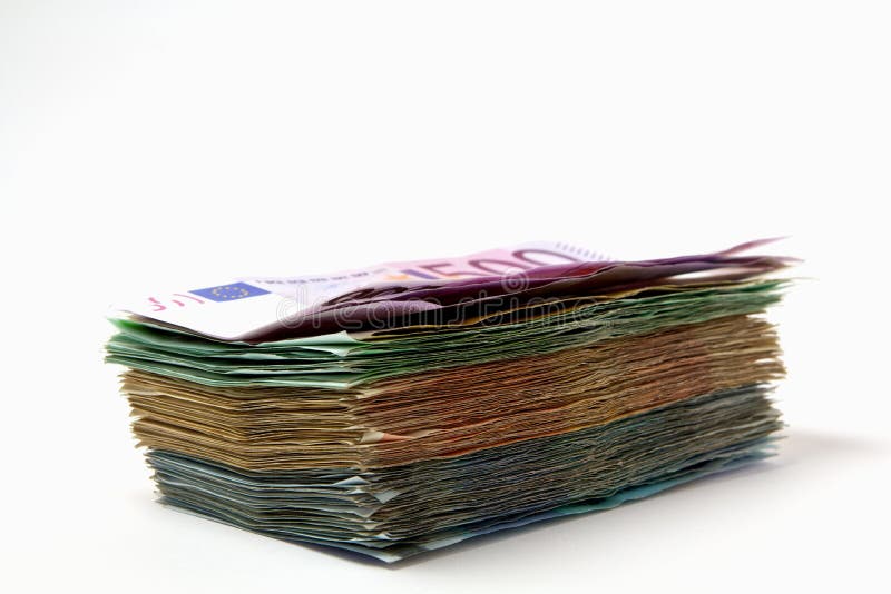 Stapel van euro geld stock afbeelding. Image of pensionering - 37030701