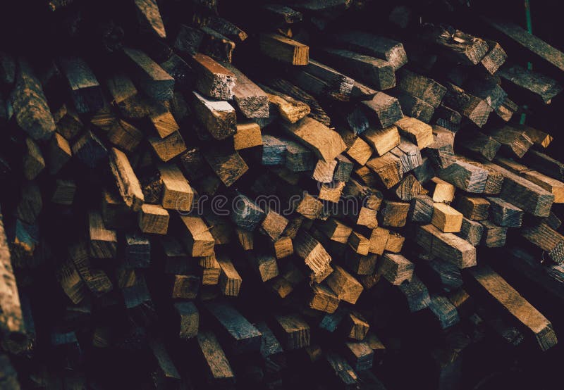 Stapel Van Gezaagd Hout Voor De Open Haard Stock Afbeelding - Image of ...