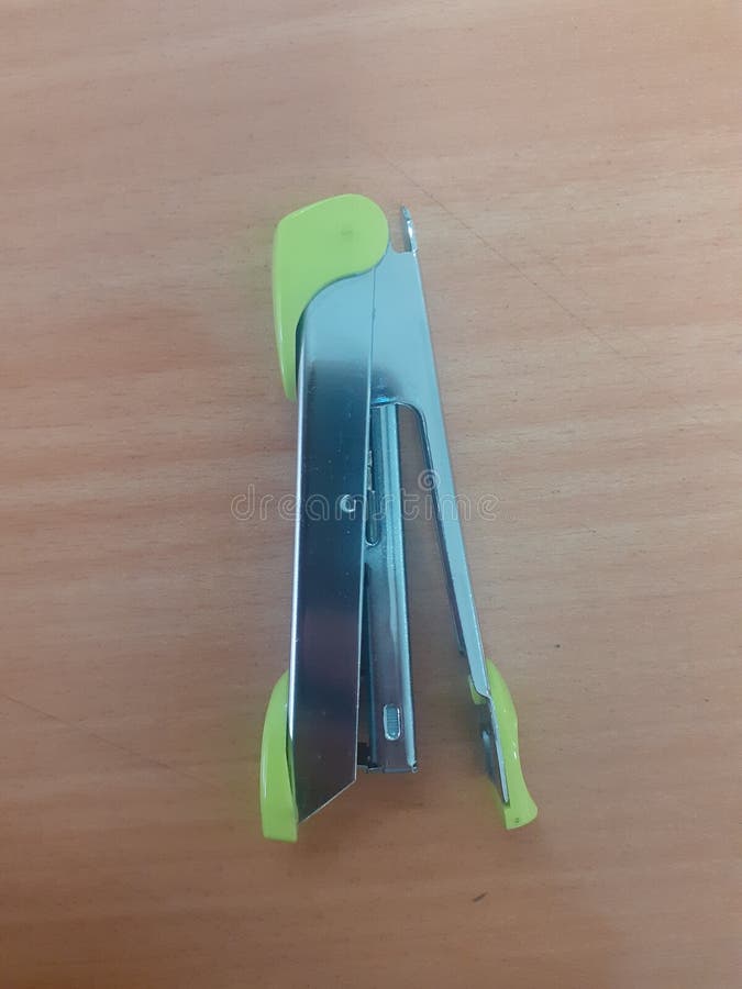 Stapler paper clips tool stock image. Image of stainless - 191009233