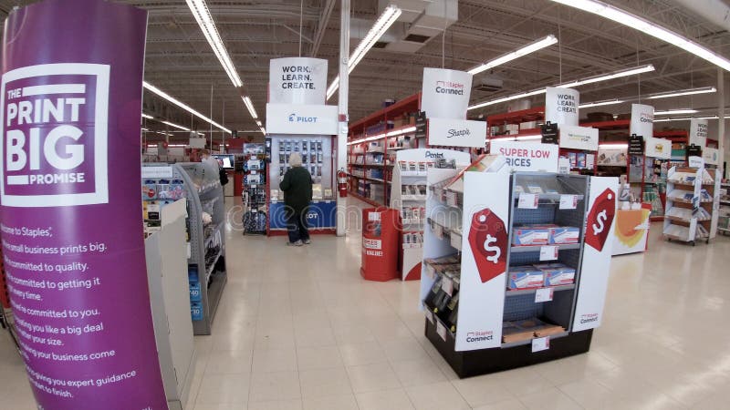 Staples Retail Store Interior 2022 Displays at Front of Store Editorial ...