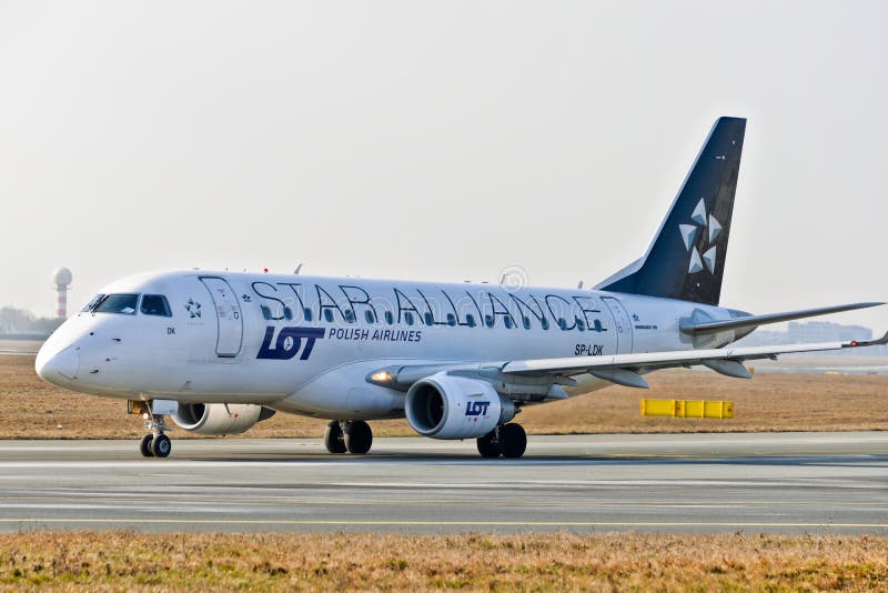 Star Alliance plane view editorial image. Image of trip - 143484040