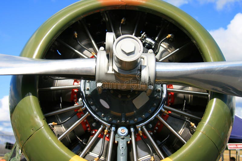 Star Engine on a Old War Plane Stock Photo - Image of motor, plane: 6664284