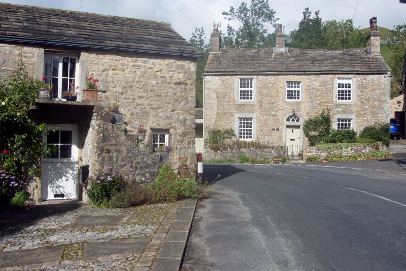 Starbotton, North Yorkshire Stock Photo - Image of cobbles, houses ...