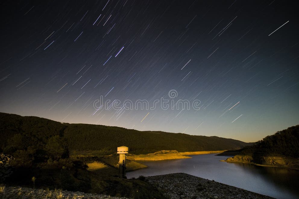 Starry Night Over Thompson Dam Stock Image - Image of lake, thompsom ...