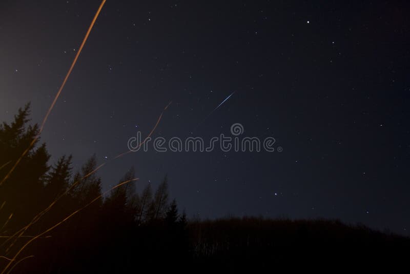 Falling star stock photo. Image of tranquil, asteroid - 22425030