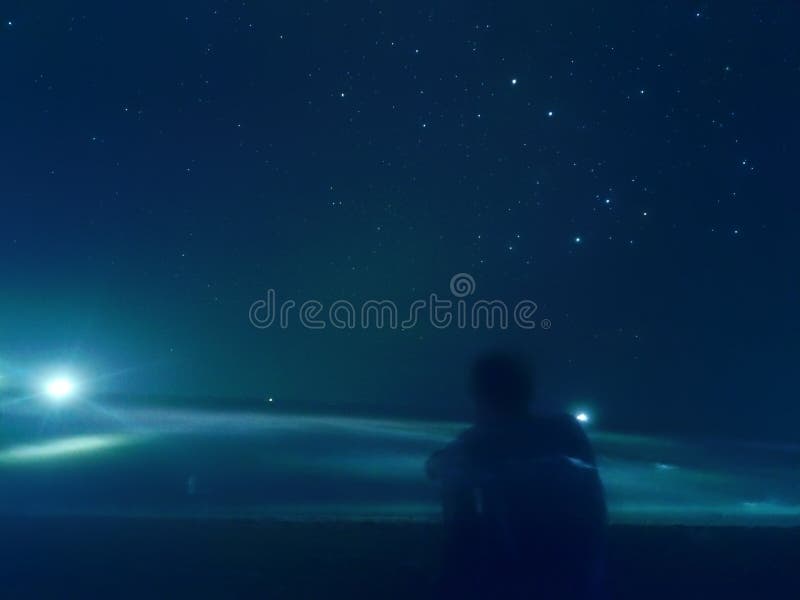 The Stars at Night are really Beautiful on the Beach Like the Aurora ...