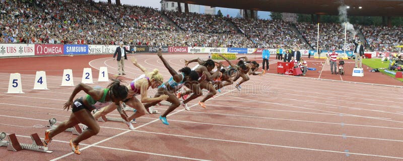 Usain Bolt at 100m Start Line at Rio2016 Olympics Editorial Photography ...