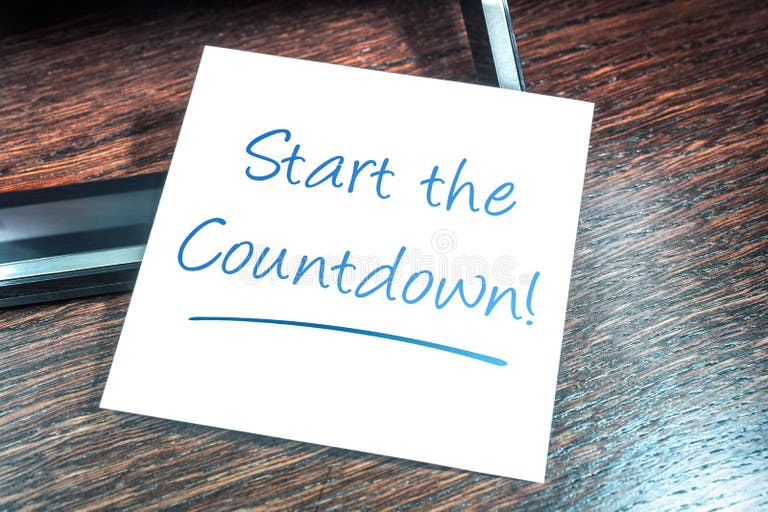 Start the Countdown Reminder on Paper on Wooden Cupboard Stock Photo ...