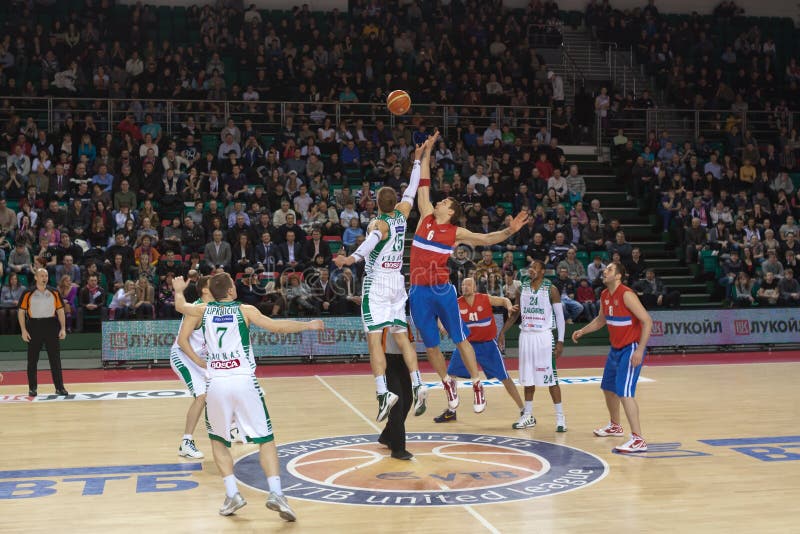Victor Tomas (FC Barcelona) Editorial Photo - Image of ball, jumping ...