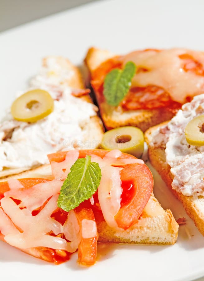 Starters imagem de stock. Imagem de brinde, aperitivos - 85079375