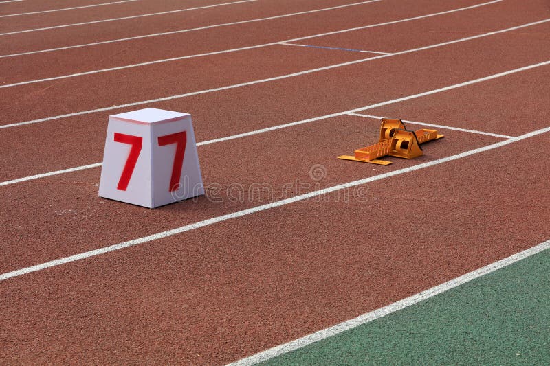 Starting Frame and Runway Number Stock Image - Image of digital, field ...