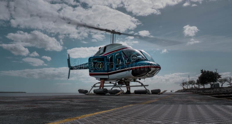 STARTING HELICOPTER | HIGH QUALITY) Editorial Stock Image - Image of ...
