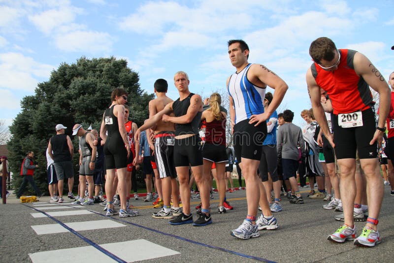 Starting Line To Running Race Editorial Photo - Image of start, event ...