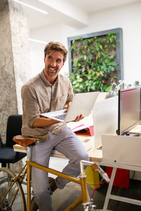 Startup Business, Software Developer Business People Working on ...