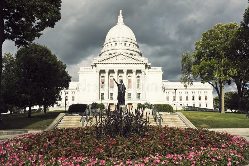 Madison, Wisconsin - State Capitol Stock Image - Image of classical ...