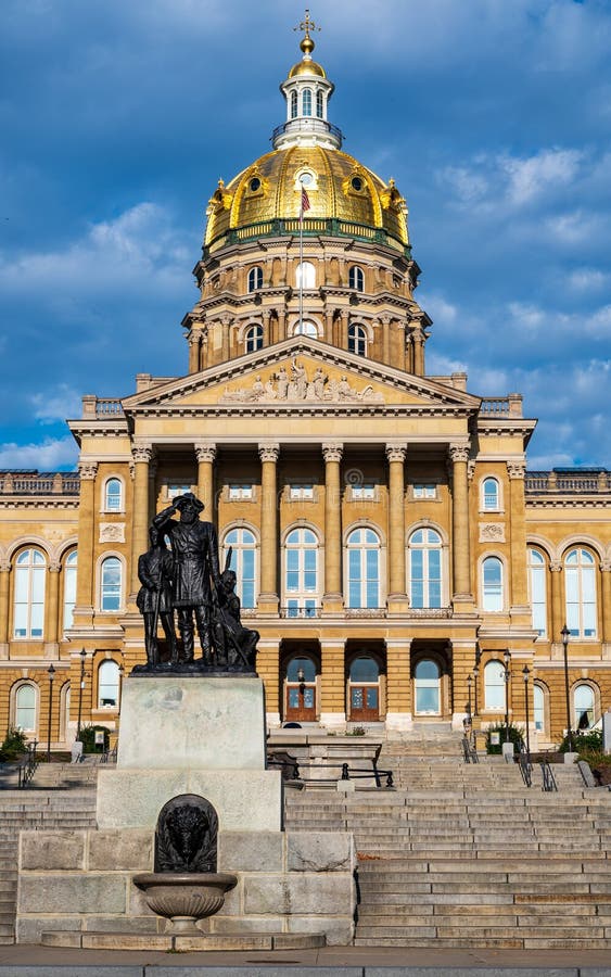 State Capitol of Iowa stock image. Image of dome, capitol - 298096403