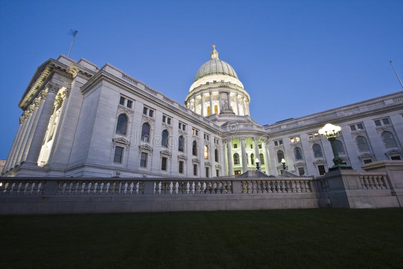 Madison WI Capitol Building Stock Photo - Image of capital, wide: 9267960
