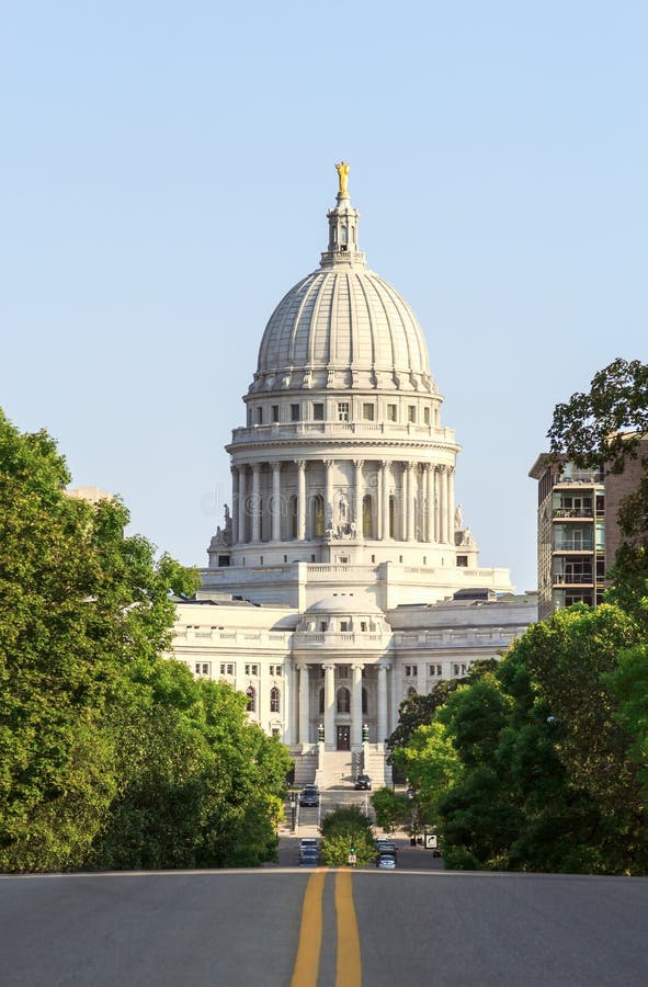 Madison WI Capitol Building Stock Photo - Image of capital, wide: 9267960