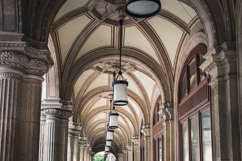 State Opera House in Vienna, Austria Stock Photo - Image of classic ...