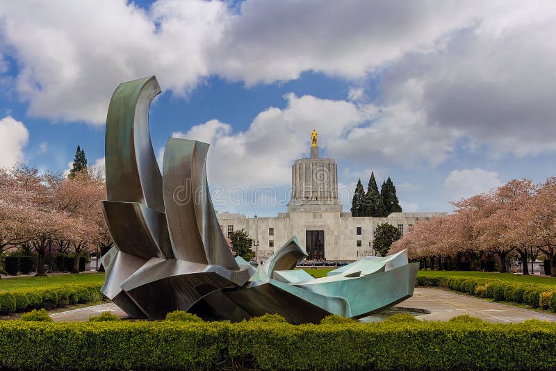 State of Oregon Capitol Building in Spring Stock Image - Image of ...