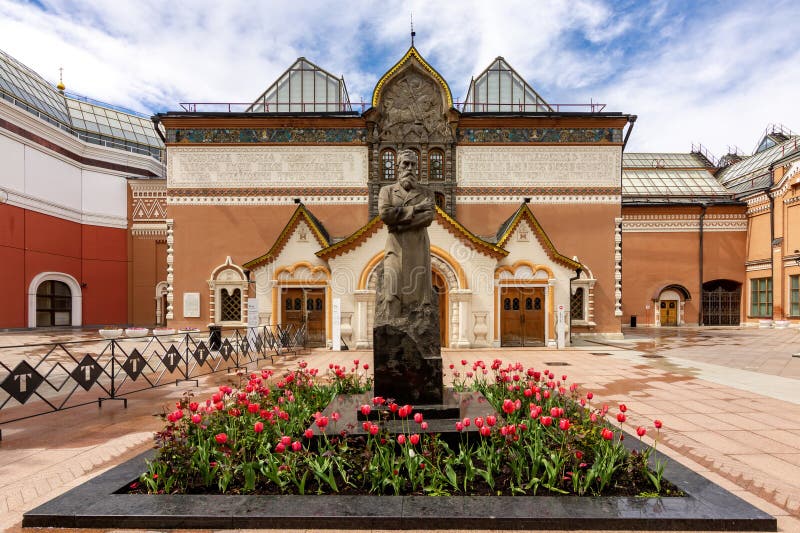 State Tretyakov Art Gallery in Moscow, Russia Editorial Photography ...