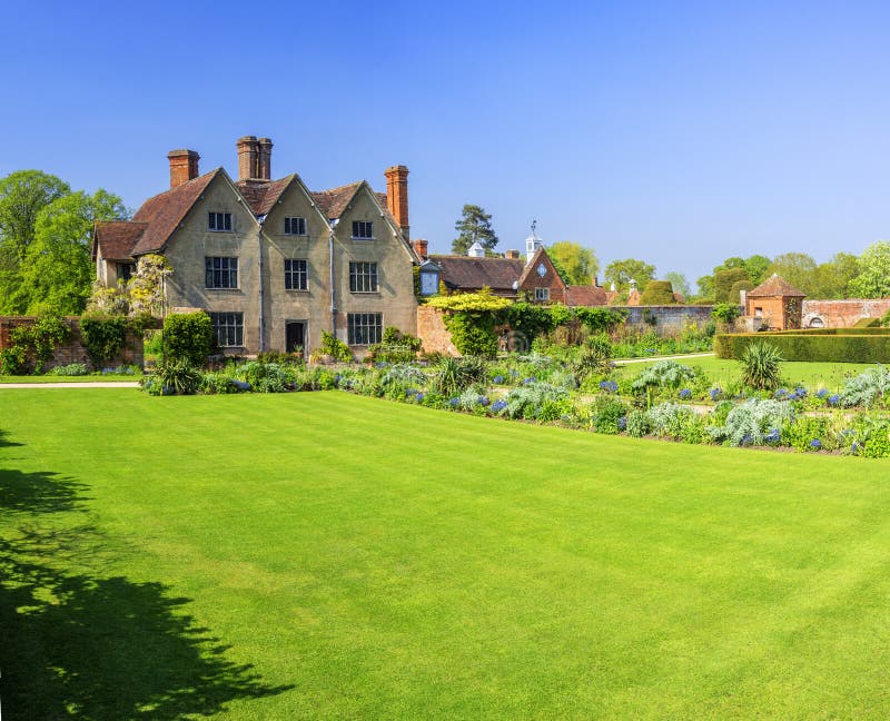 Stately home stock image. Image of british, real, aristocracy - 26872595