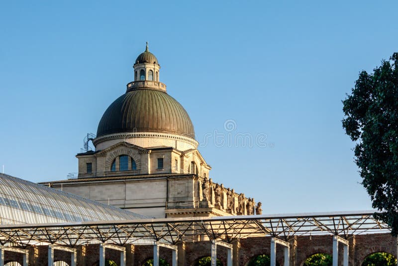 Stately Stone Building in Munich with Columns Stock Photo - Image of ...