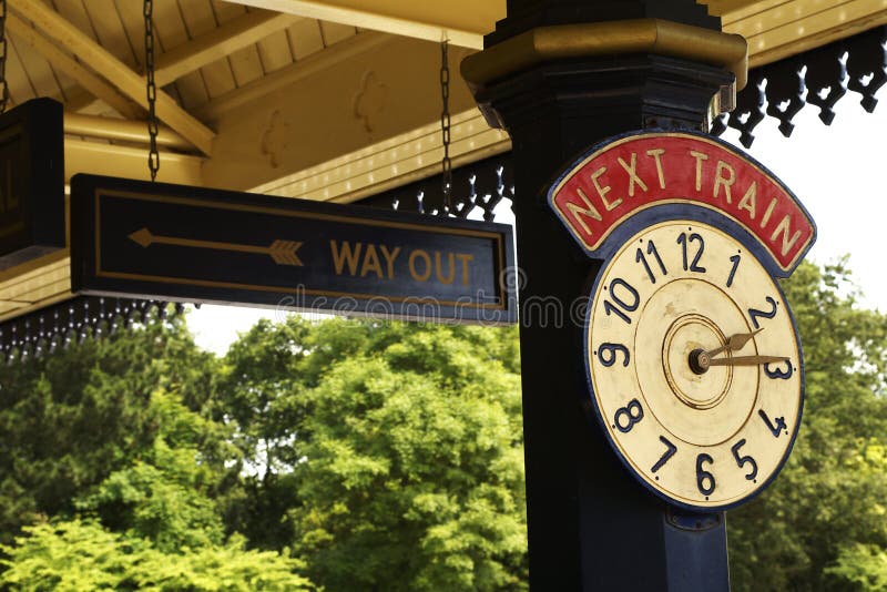 Station Clock stock photo. Image of hand, victorian, seconds - 6011124