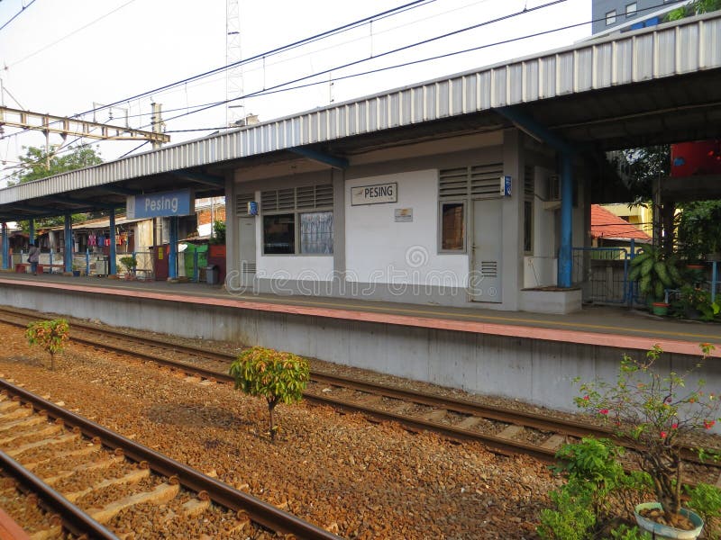 Station de Pesing, Jakarta image éditorial. Image du destination ...
