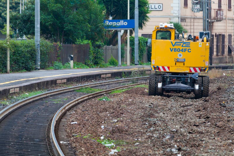 Station De Train De Rapallo En Italie Image stock éditorial - Image of ...