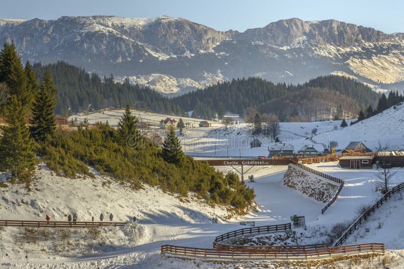 Station De Vacances De Cheile Gradistei, Roumanie Photo éditorial ...
