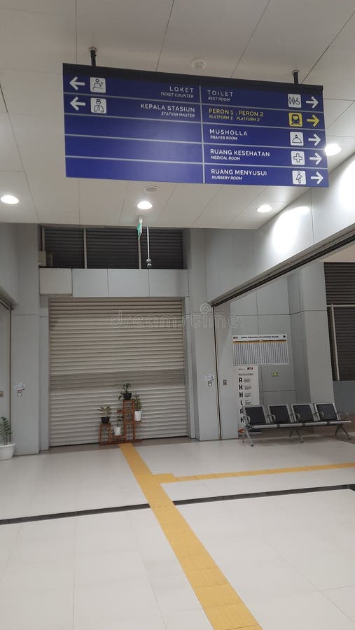 Station Terminal Train Transportation Rest Area Editorial Stock Photo ...