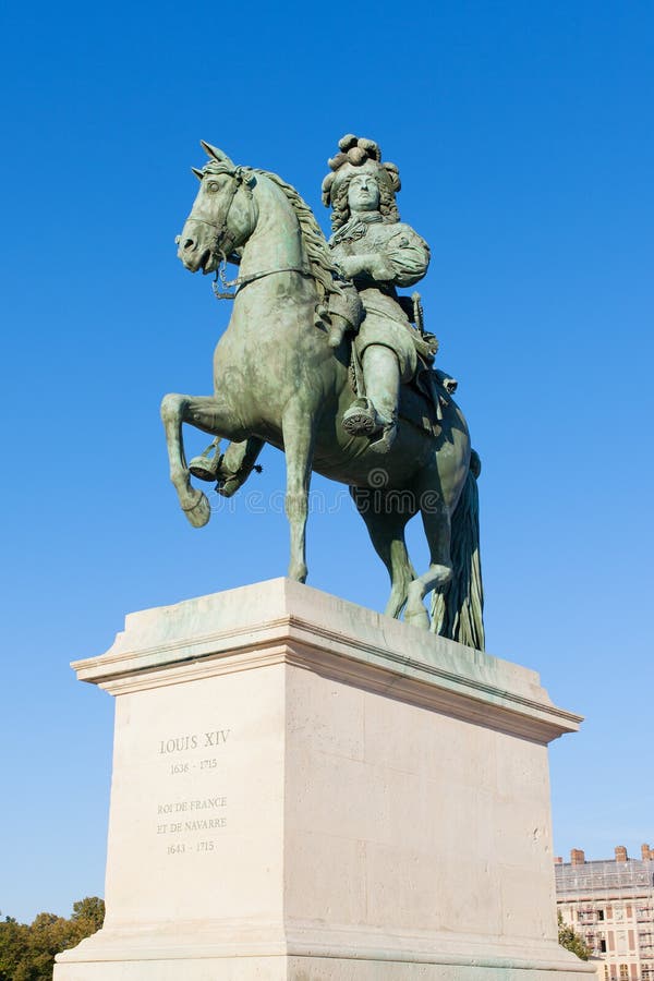 Statua Di Re Luigi XIV, Versailles. Immagine Stock - Immagine di ...