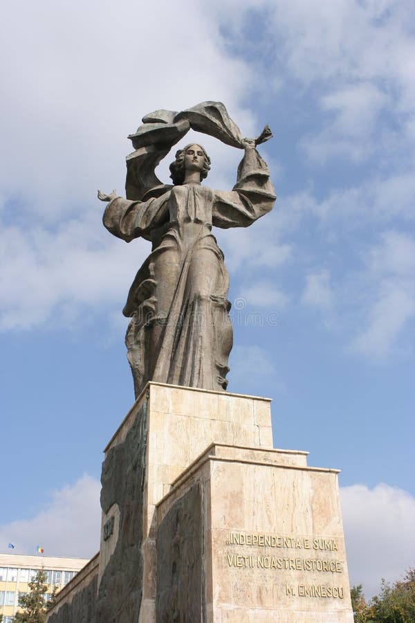 Statua Romania Della Città Di Iasi Immagine Stock - Immagine di ...