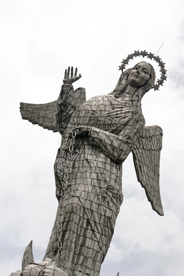 Angel on the Panecillo in Quito Stock Photo - Image of statue, south ...