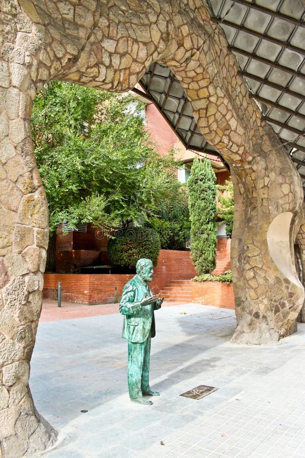 A Statue of Antoni Gaudi, a Famous Catalan Architect Editorial Stock ...