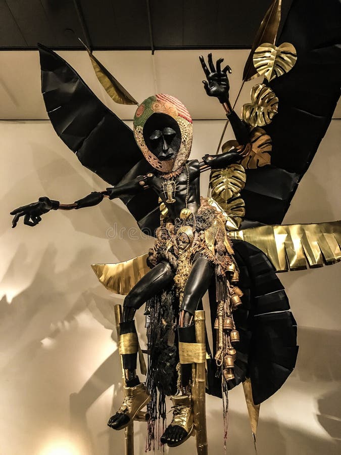 Statue from British museum editorial photo. Image of museum - 161250356