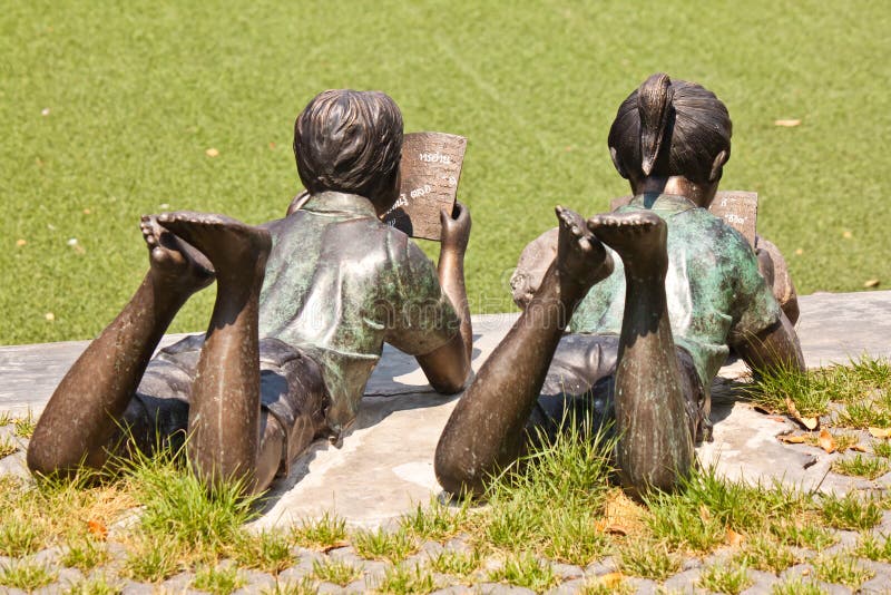 Statue of children stock photo. Image of beauty, beautiful - 32095662