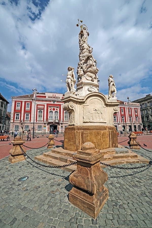 Statue De Liberty Square Dans Timisoara, Roumanie 1 Image stock ...