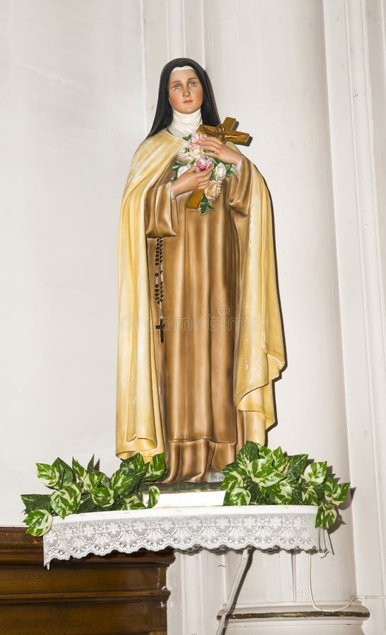 Statue der Heiliger Maria stockfoto. Bild von katholizismus - 35287478